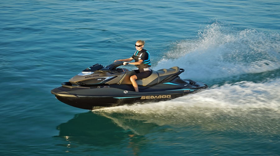 Photo 4 - 2016 Sea-Doo GTX Limited iS 260 - Action2 - Québec Yachting