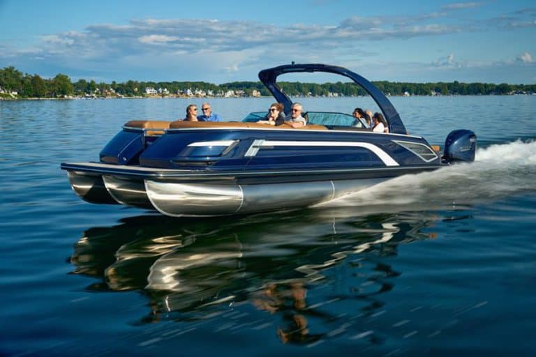 Bennington Marine Launches Fully Redesigned QX Flagship Model and ...